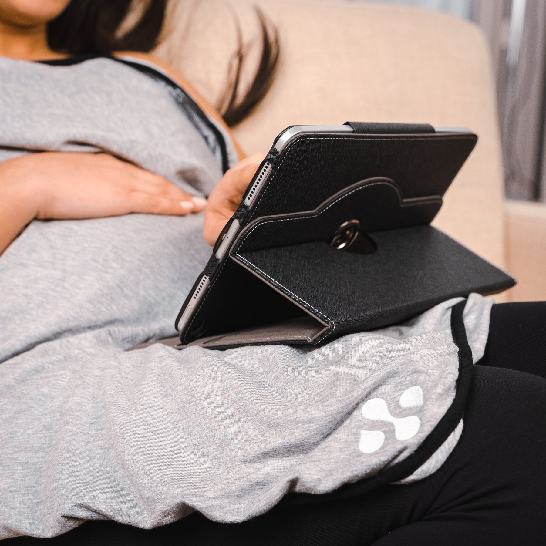 SafeSleeve RF Blocking Blanket | 34" x 30" | OEKO-TEX Certified ...